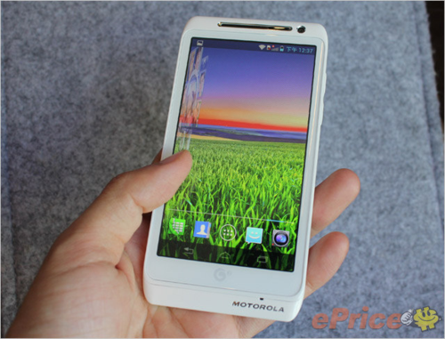 2GHz Intel处理器 MOTO MT788上手测试（全文）_摩托罗拉 新锋丽i_手机Android频道-中关村在线