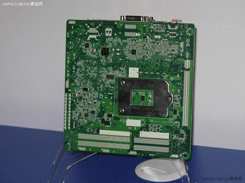 竟带USB3.0接口 Intel原厂Q67小板曝光_Intel P67_主板新闻-中关村在线