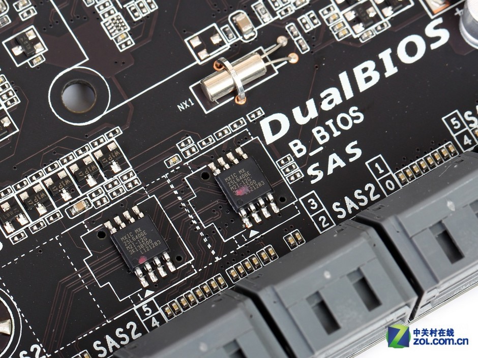 支持SAS接口 技嘉另类X79主板高清图赏-第27页-主板-ZOL中关村在线